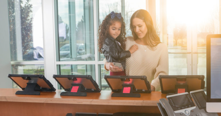 How to Use An Android Digital Signage Tablet - Yodeck